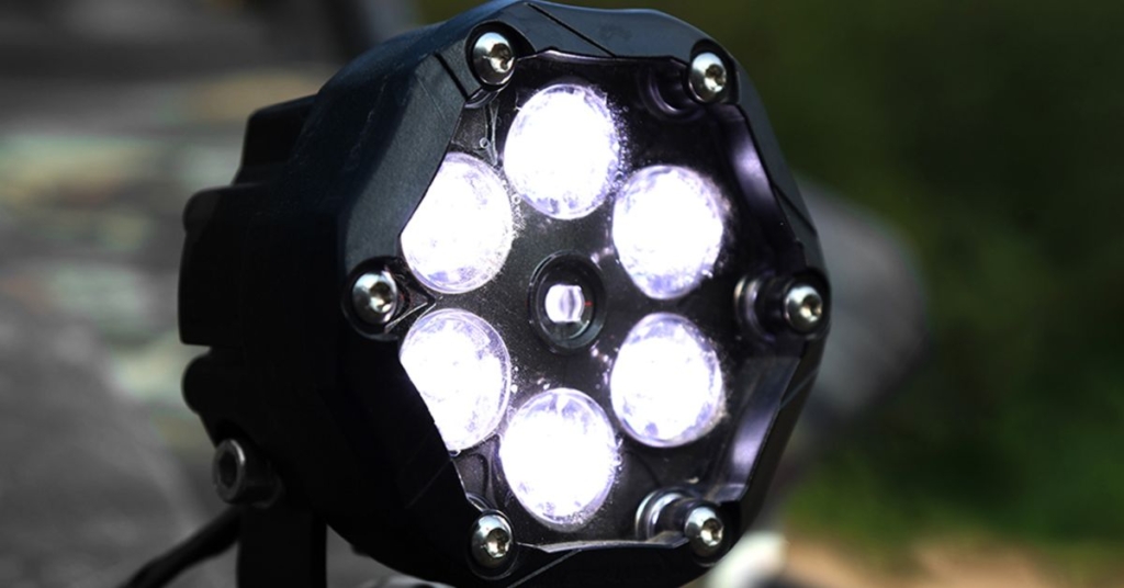 The Ultimate Guide to Custom UTV Lighting